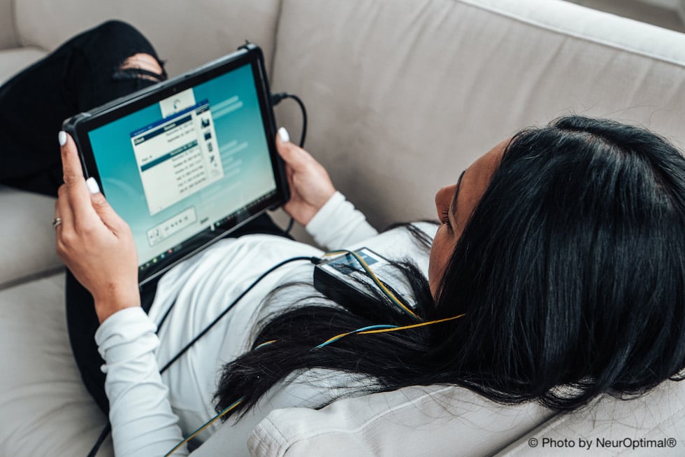 What Happens in a NeurOptimal Session? — Neurofeedback Training Co.